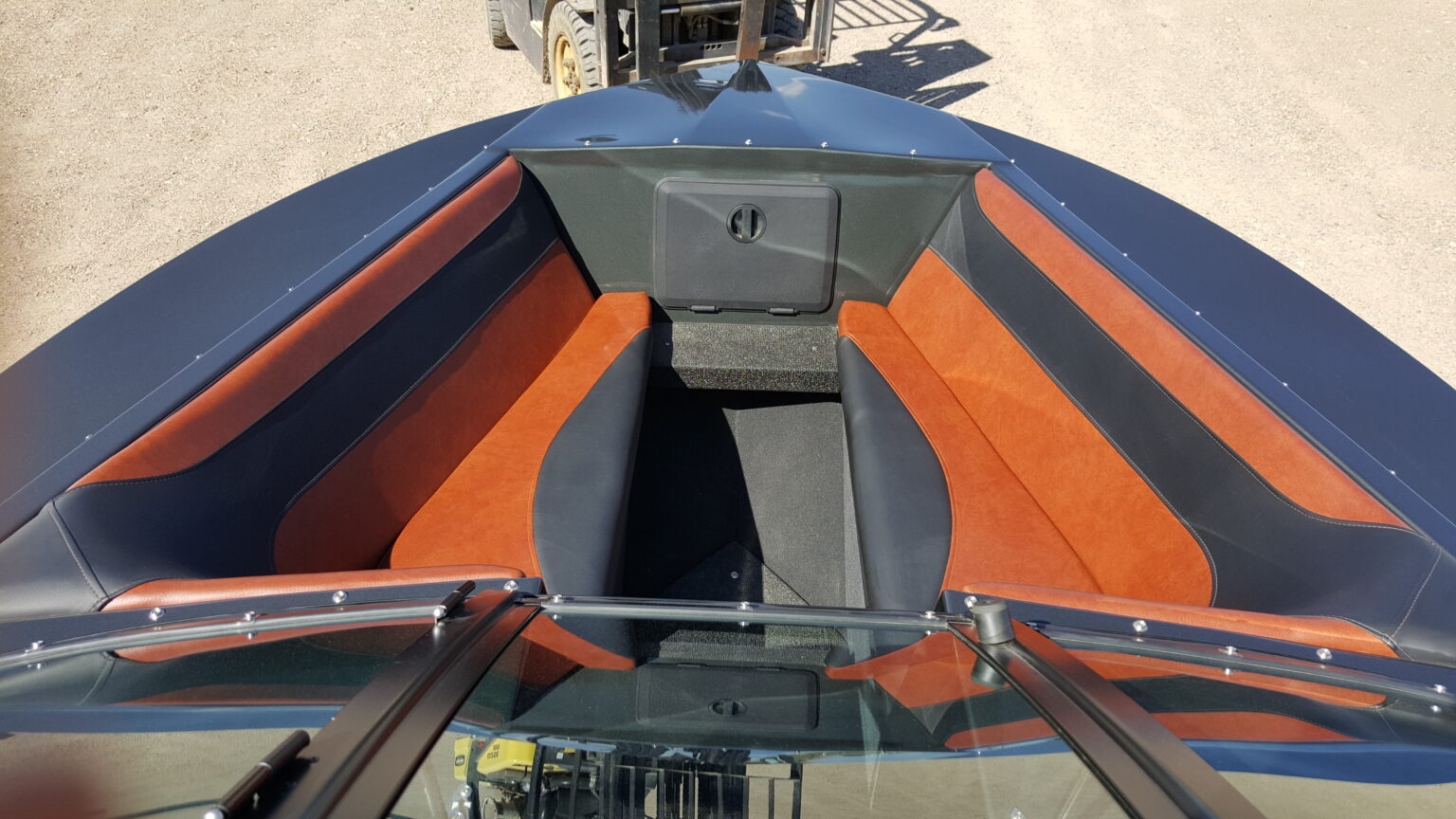 Sabre E5 - Eagle Performance Elite Jet Boat Model