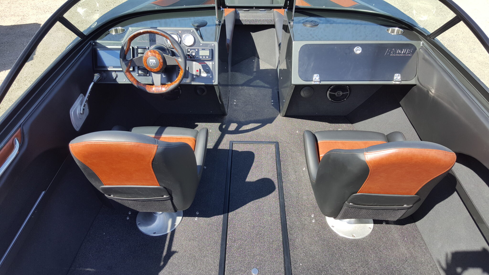 Sabre E5 - Eagle Performance Elite Jet Boat Model