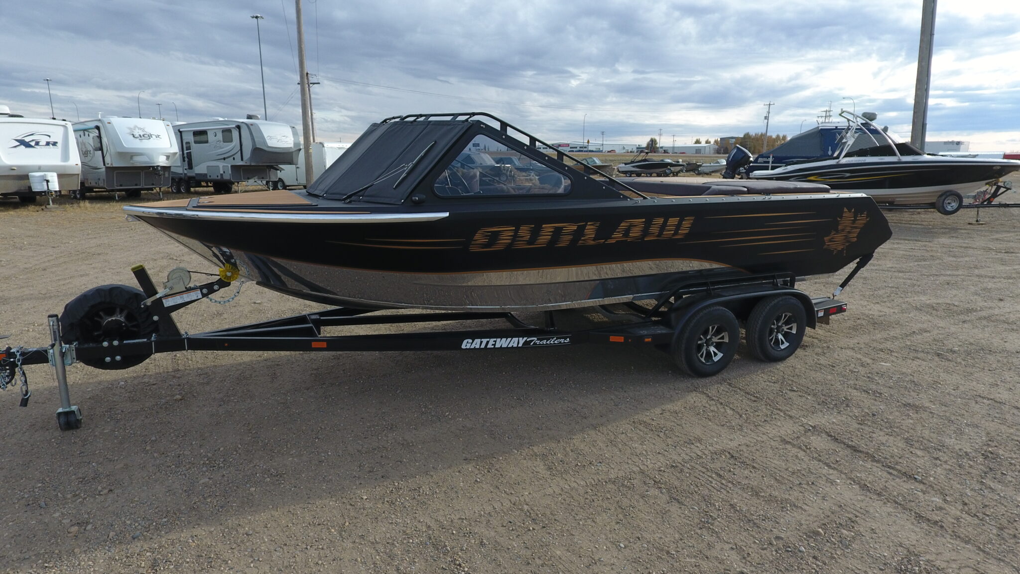 Muskwa Wide Body - Outlaw Marine Elite Jet Boat Model