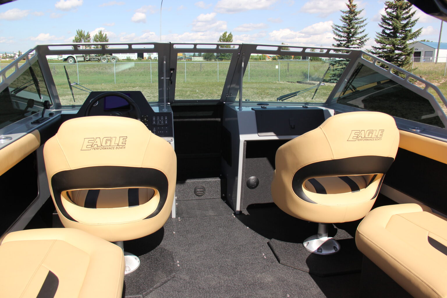 Sabre E5 - Eagle Performance Elite Jet Boat Model